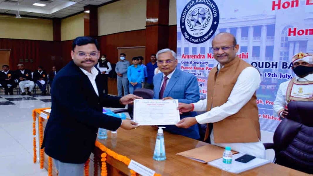 Law Trend’s Editor in Chief Adv Rajat Rajan Singh Awarded by CJ of ...